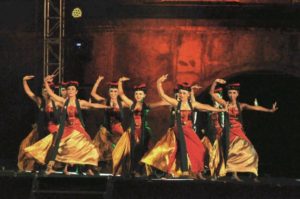 150+ Tarian Daerah Tradisional Nusantara Beserta Daerah Asalnya