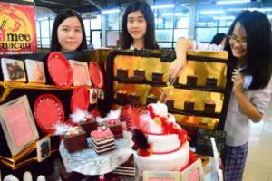 15 Contoh Mading 3D Kreatif | Cara Membuat, Hiasan, Bahan [Lengkap]