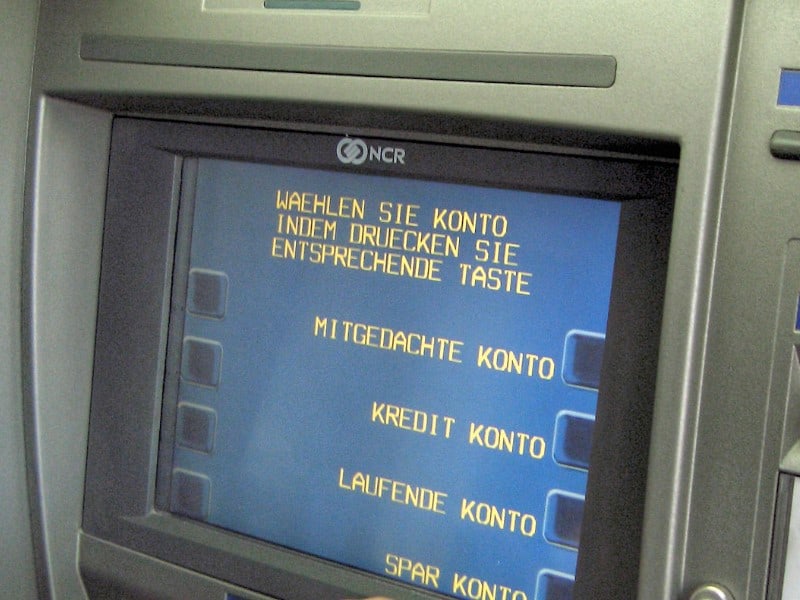 Cara Mengambil Uang di ATM dengan Mudah dan Cepat (UPDATE)